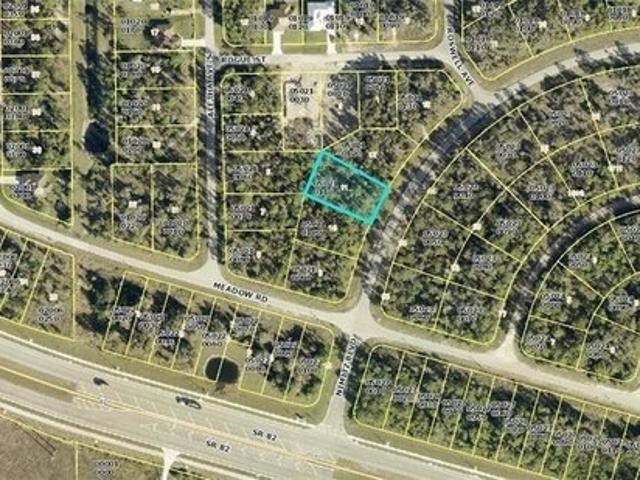 505 Nimitz Blvd, Lehigh Acres, FL 33974