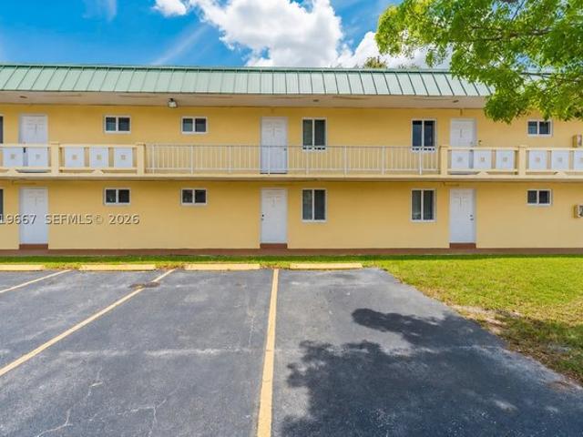505 NW 177th St Apt 136, Miami Gardens, FL 33169