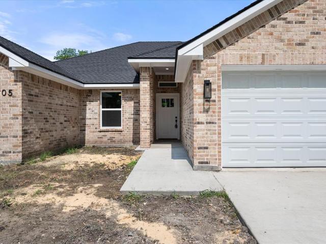 505 S 36th St, Corsicana, TX 75110 | MLS #21251 | Compass