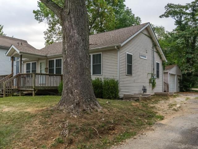 505 S Highland 5 Bedroom Apartment for Rent at 505 S Highland Ave, Bloomington, IN 47401 Elm Heights