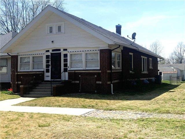 505 S Locust St, Pana, IL 62557