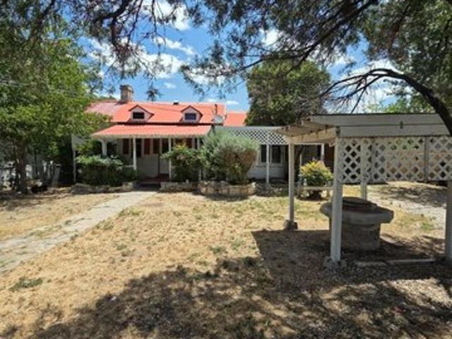 505 S Main St, Lampasas, TX 76550