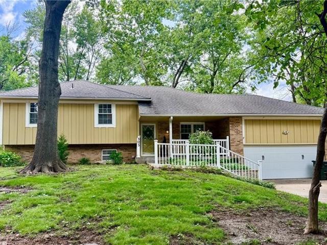505 S Oscar St, Olathe, KS 66061