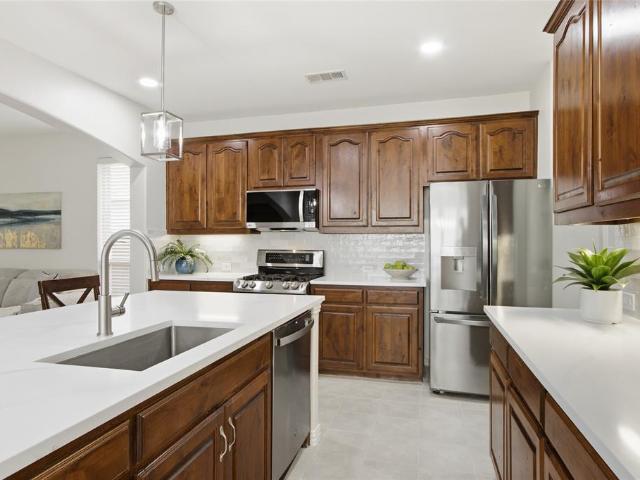 505 Sterling Ridge