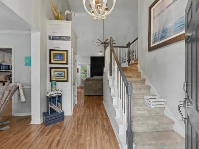 505 Pointe Of Oaks Road