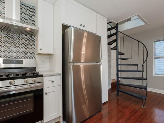 505 Palisade Ave # 2