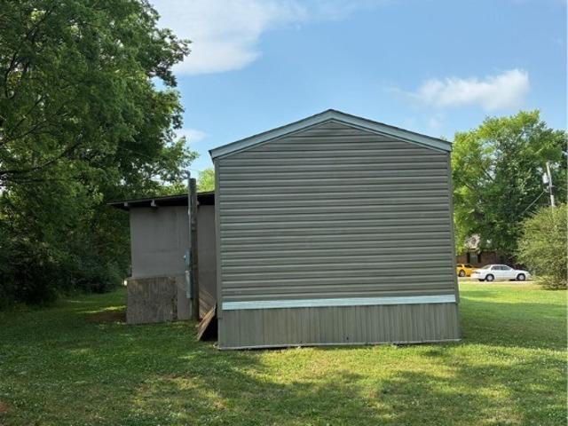 505 Rosettie Avenue