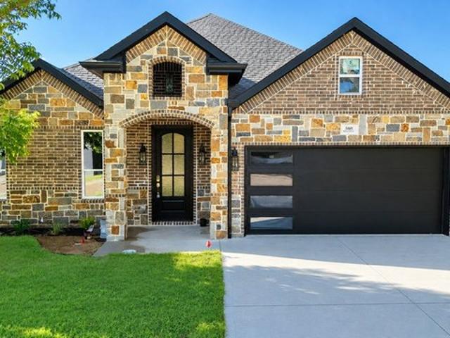 505 Richardson St, Athens, TX 75751