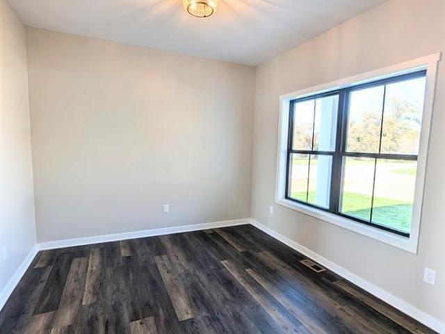 505 Ridge Court
