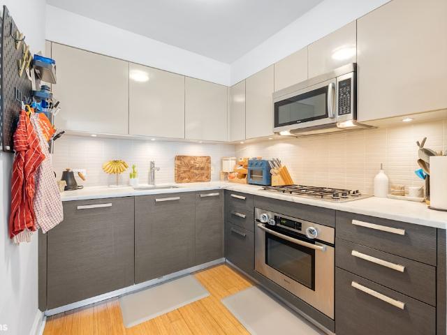 505 W 47TH Street 5BN