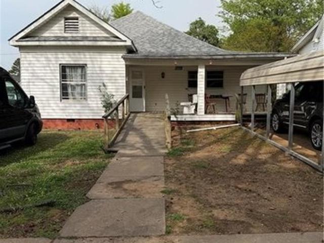 505 Ward Ave, Poteau, OK 74953
