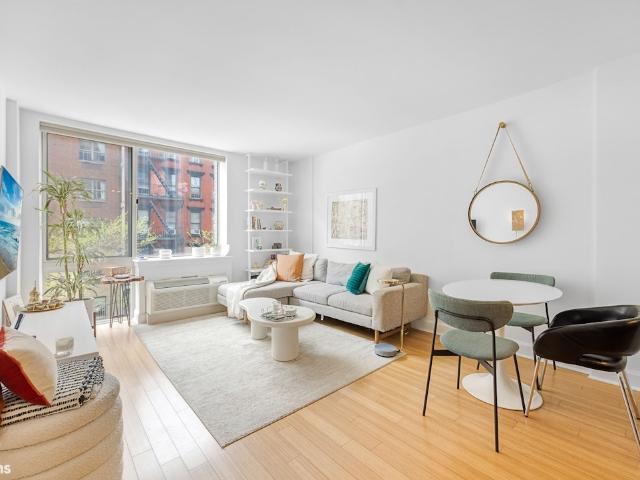 505 West 47th Street, New York, NY