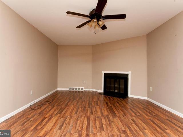 505 Whitpain Hills