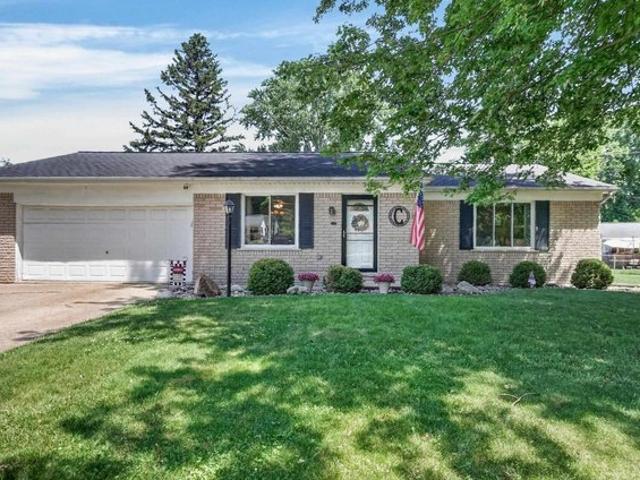50644 Parsons Dr, Shelby Township, MI 48317