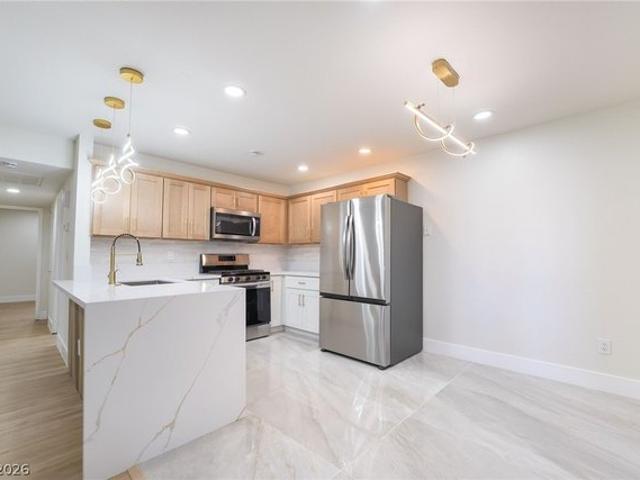 5064 Spencer St Unit A, Las Vegas, NV 89119