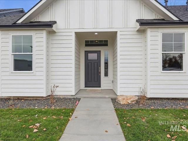 5067 N Pierce Park Ln, Boise, ID 83714 | MLS #98959 | Compass