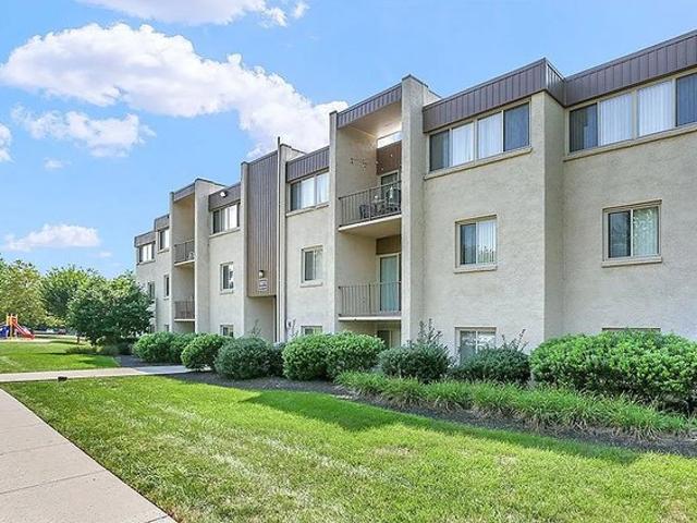 5069 Stacey Dr E, Harrisburg, PA 17111