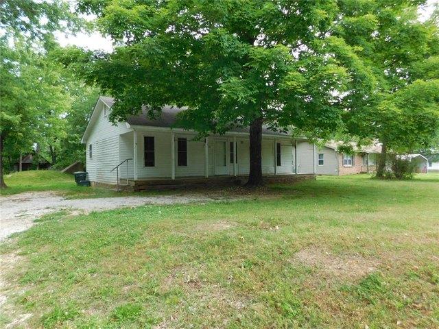 5060 E Huntsville Rd, Fayetteville, AR 72701