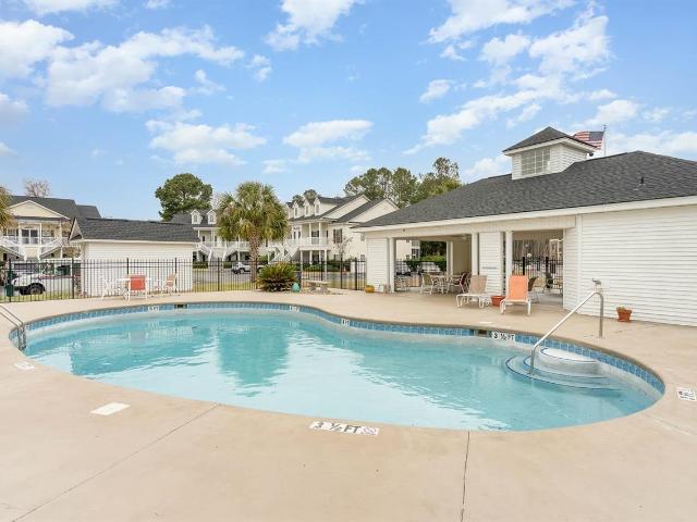 5060 Glenbrook Dr. 203
