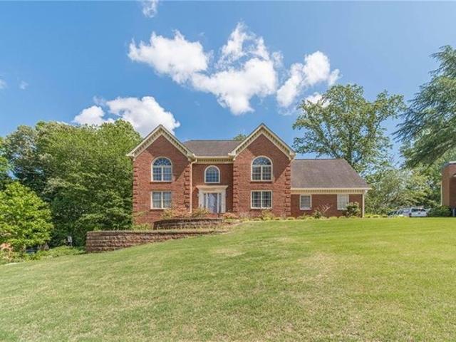5060 Hodgkins Pl SW, Lilburn, GA 30047