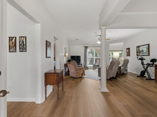 5060 holsten creek cv