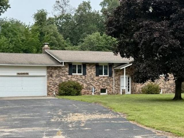 5060 S Woodland Dr, North Judson, IN 46366