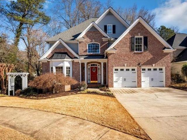 5060 Victory Ridge Ln, Roswell, GA 30075