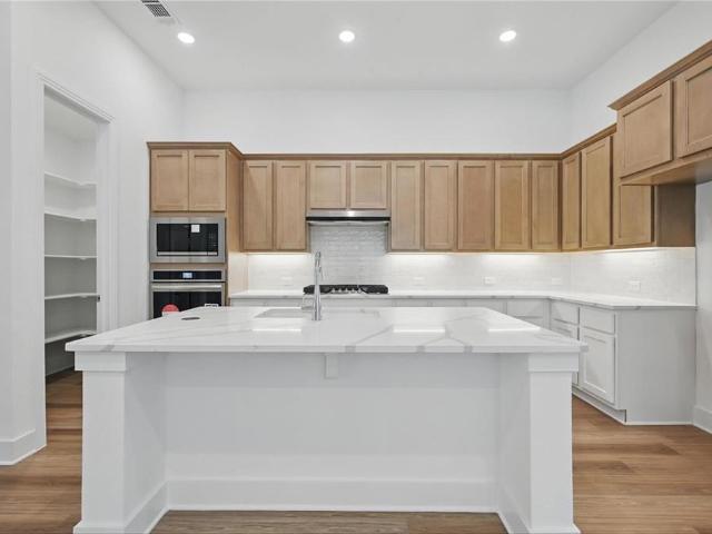 5060 Westhaven Circle