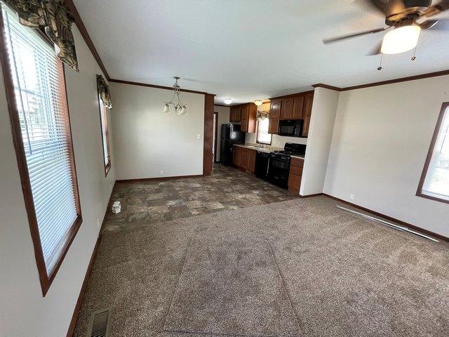 5061 Kenway Ct N, Sterling Heights, MI 48310