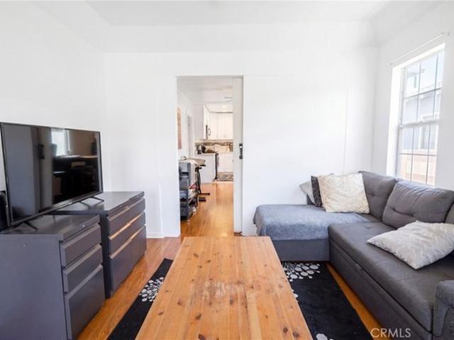 5063 Alhambra Ave, Los Angeles, CA 90032
