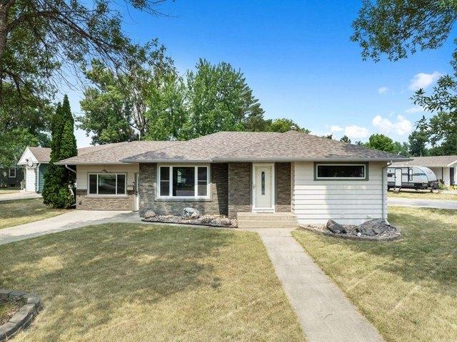 506 18th Ave, Minot, ND 58701