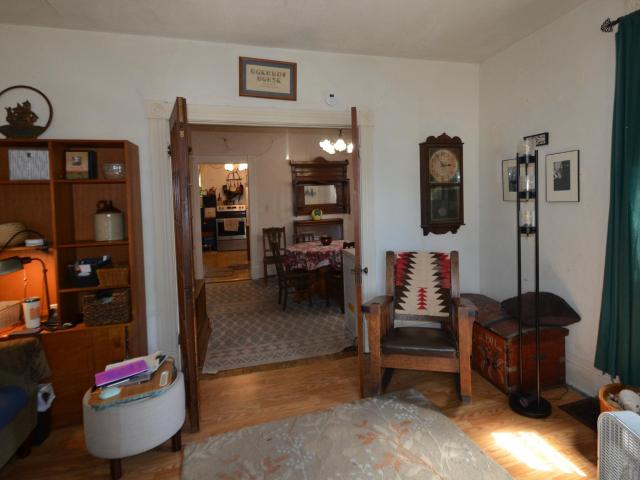 506 4th Street S