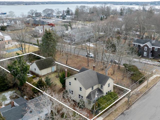 506 5th St, Greenport, NY 11944 | MLS #956373 | Compass