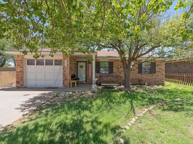 506 6th Ave, Canyon, TX 79015
