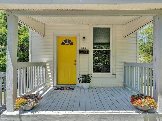 506 6th St NW, Roanoke, VA 24016