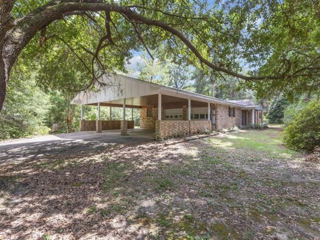 506 County Road 4580, Spurger, TX 77660