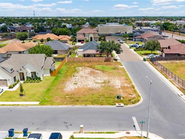 506 Country Club Drive