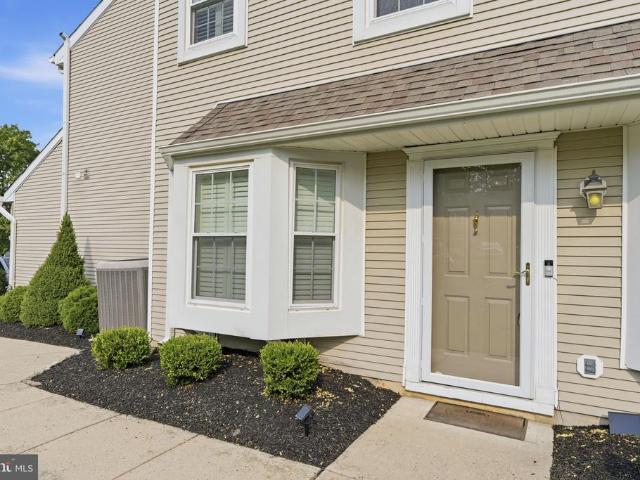 506 Coachwood Court