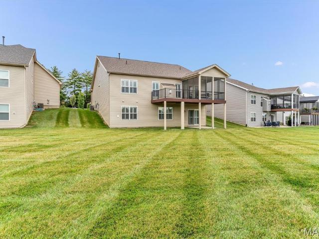 506 Columbia Downs Dr, Lake St. Louis, MO 63367 | MLS #26041