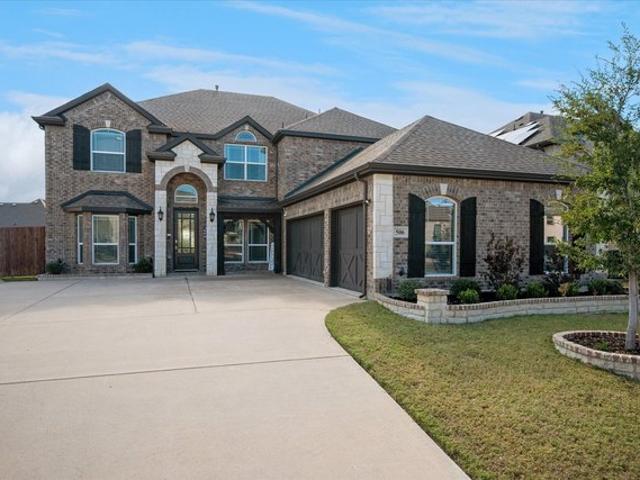 506 Crestview Dr, Midlothian, TX 76065