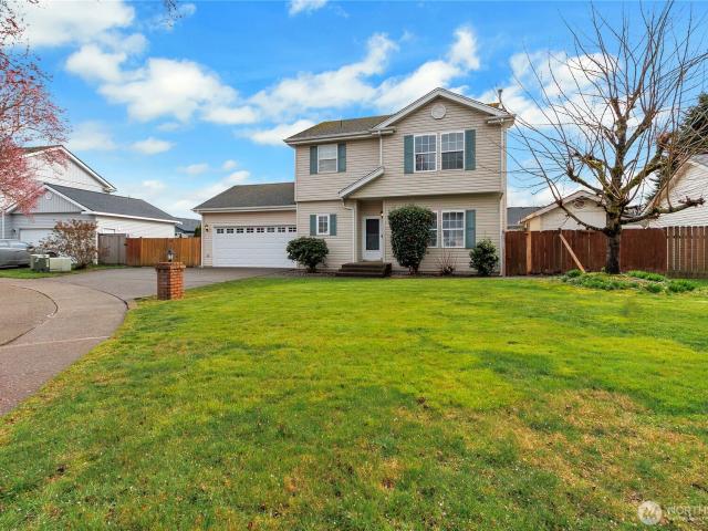 506 Belfair Court SW