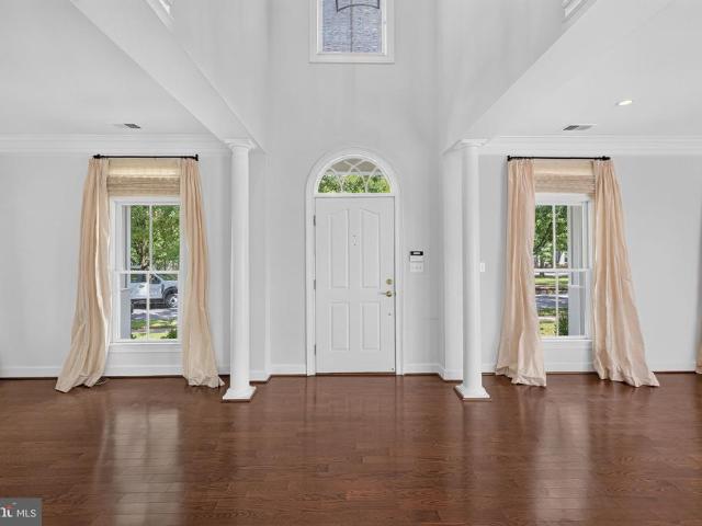 506 Golden Oak Terrace