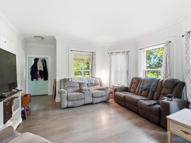 506 grand ave