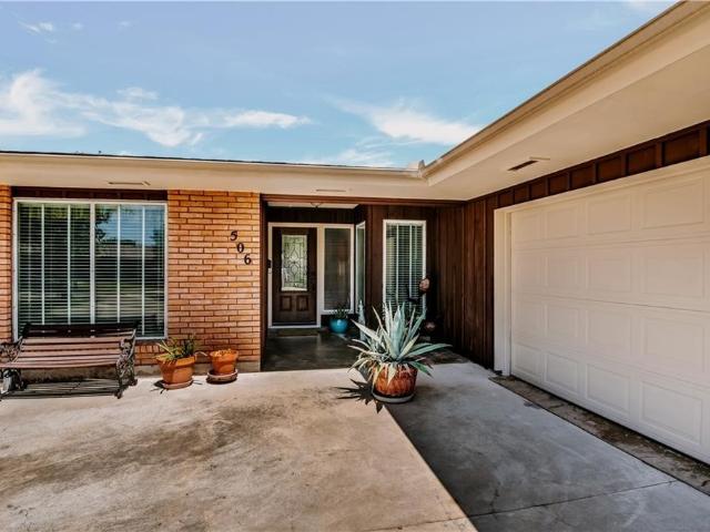 506 Greenway Drive