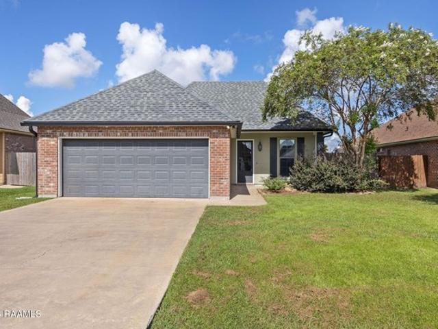 506 Doloria Dr, Youngsville, LA 70592