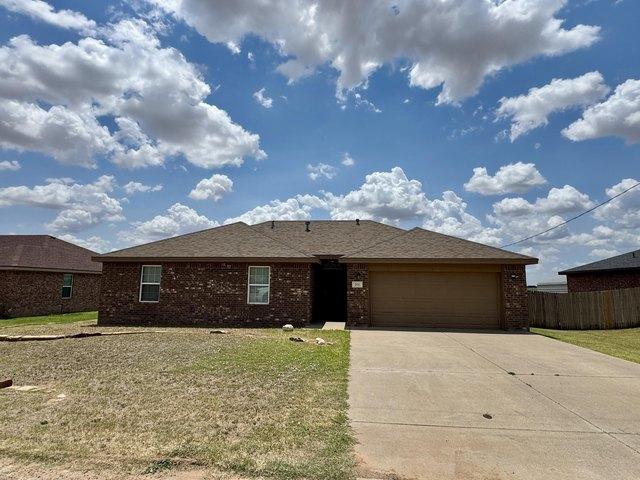 506 E 7th St, Idalou, TX 79329
