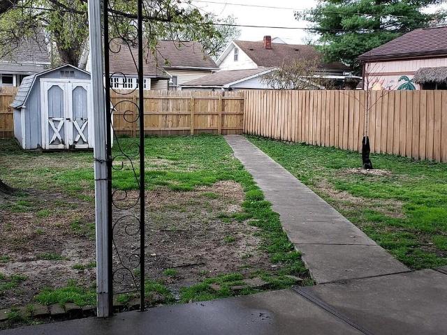 506 E Brandeis Ave