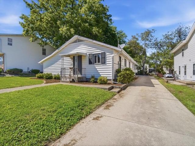 506 E College Ave, Normal, IL 61761