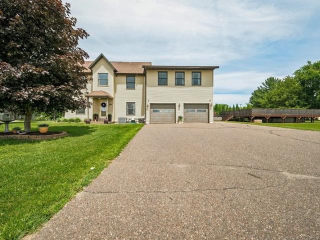506 E Grant St, Augusta, WI 54722