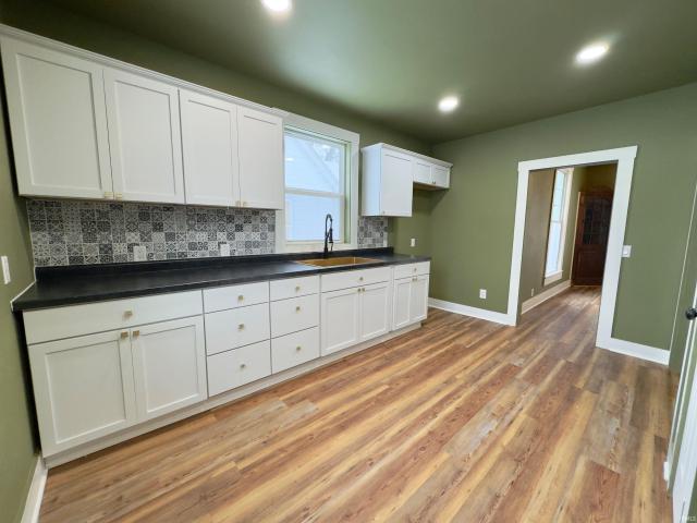 506 E Main Street